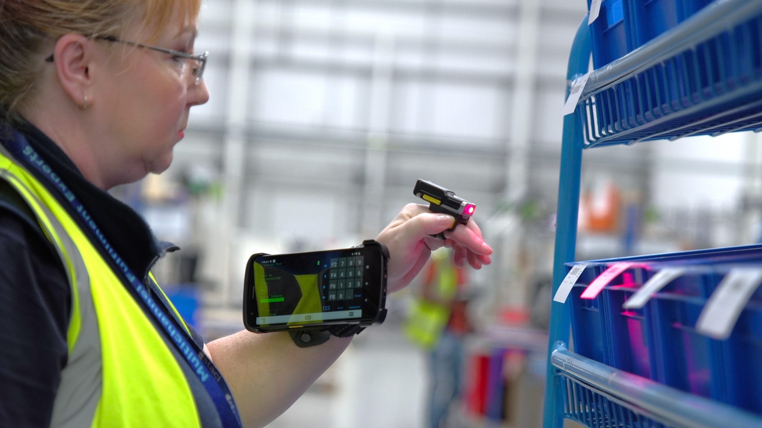 How Finger Scanning reduced pick time by 20% | Staci UK